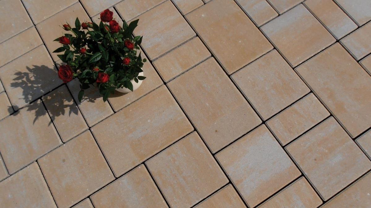 Betonski opločnik 6 cm - kombinirana forma - SEMMELROCK Rettango, sahara