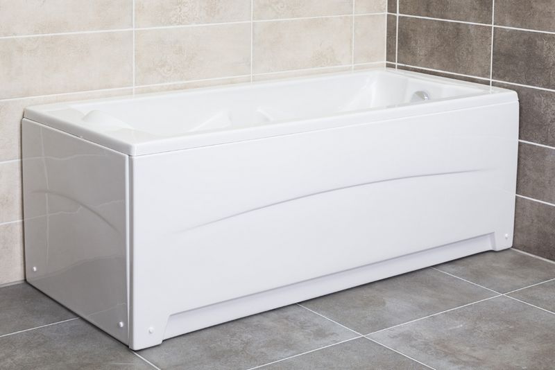 Kada 160 x 70 cm, pravokutna s oblogom i nogicama - Linea